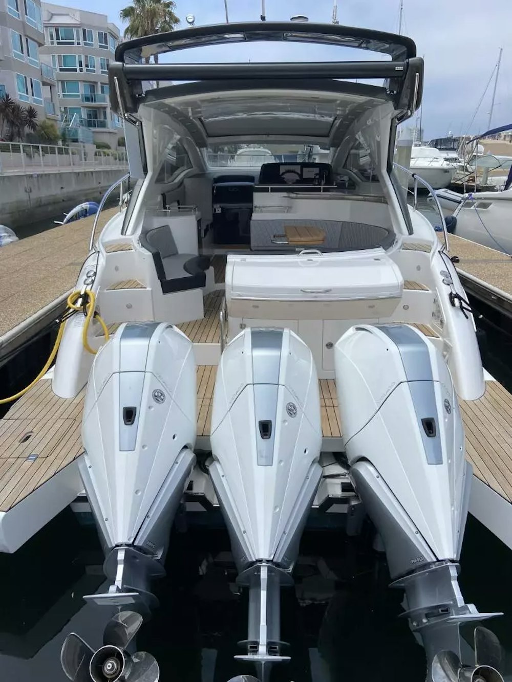 2021 Schaefer 400 Sport 40' Yacht For Sale | Seattle Yachts