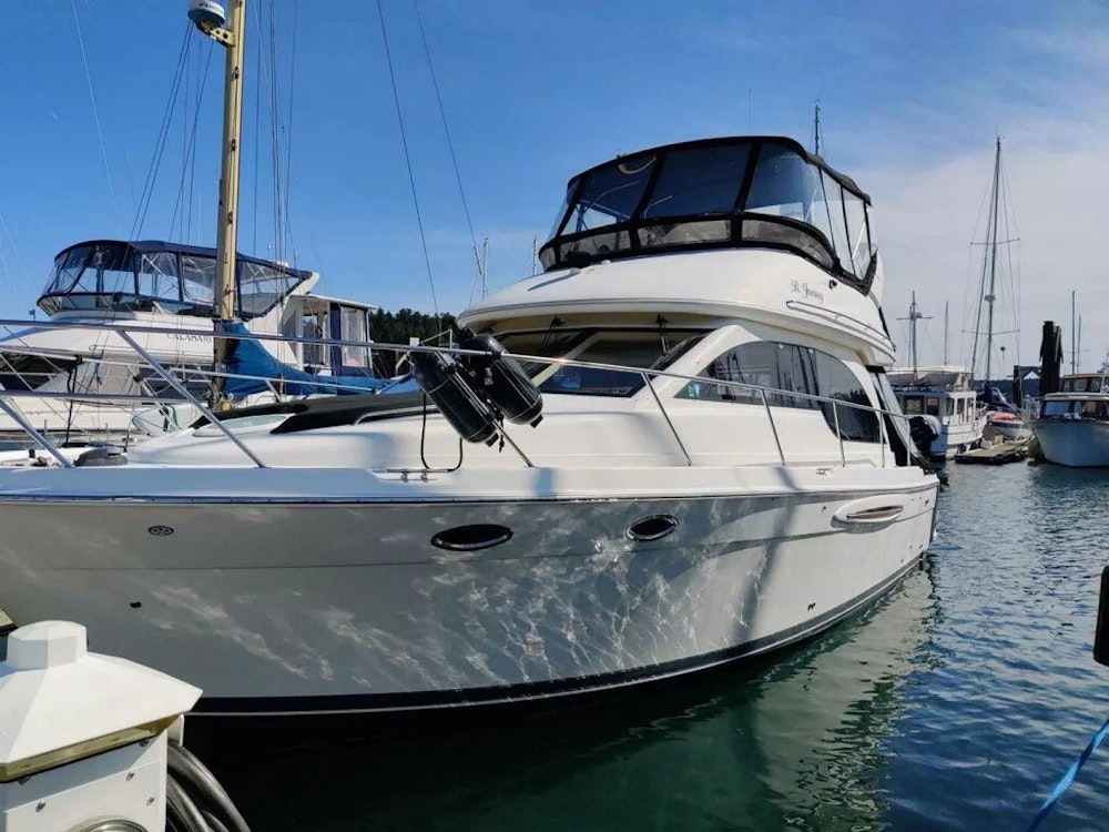 2004 Meridian 38' Yacht For Sale | Seattle Yachts