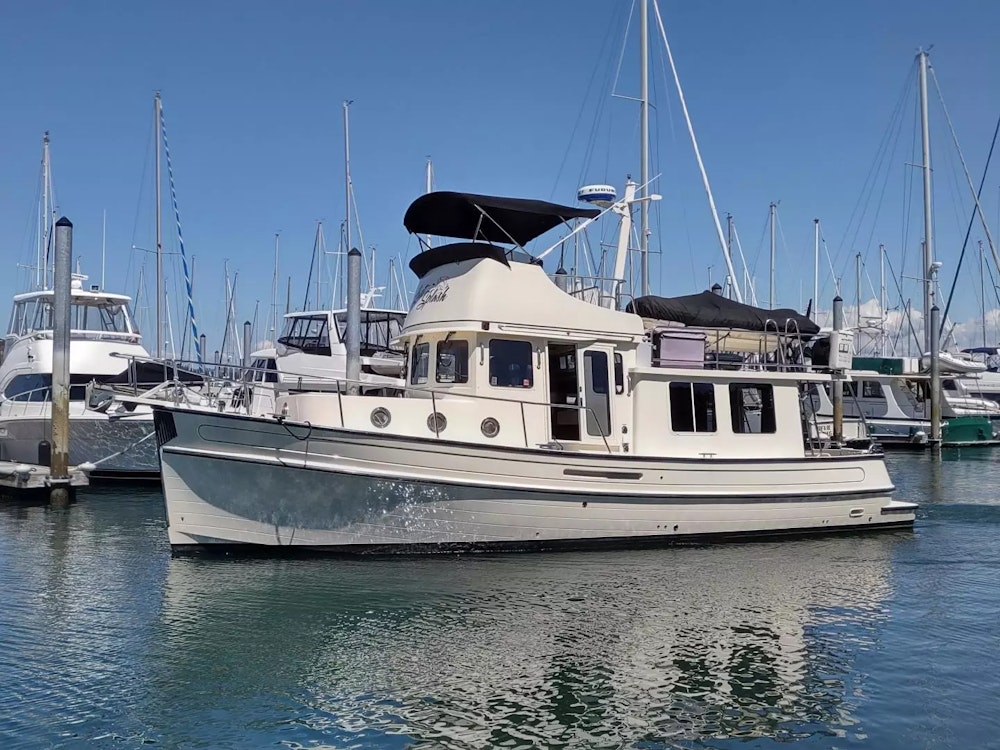 2004 Nordic Tugs 37' Yacht For Sale | LAST SPLASH | Seattle Yachts