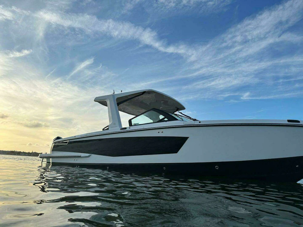 2023 Aviara AV32 32' Yacht For Sale | PAU PAU | Seattle Yachts