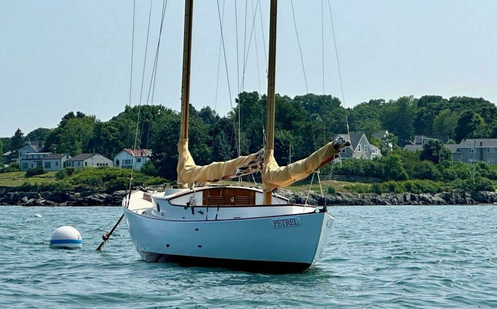 1973 Herreshoff Rozinante 28' Yacht For Sale | PETREL | Seattle Yachts