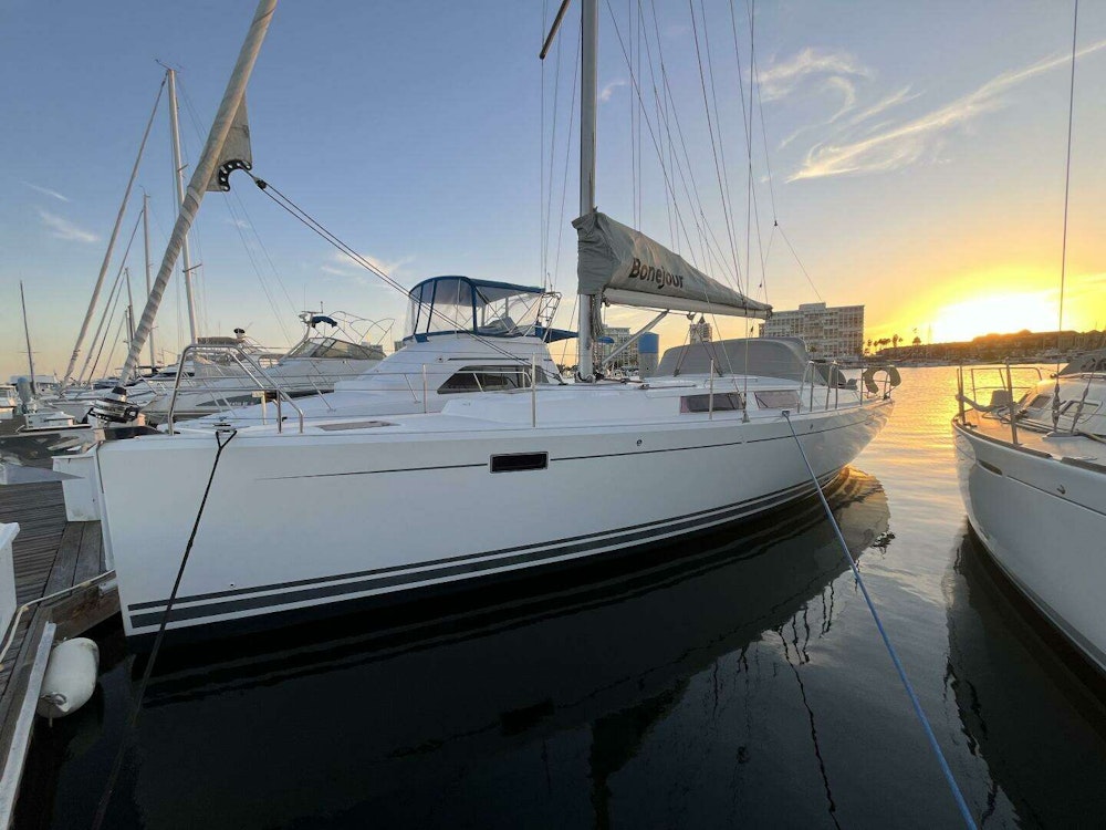2012 Hanse 385 38' Yacht For Sale | BONEJOUR | Seattle Yachts